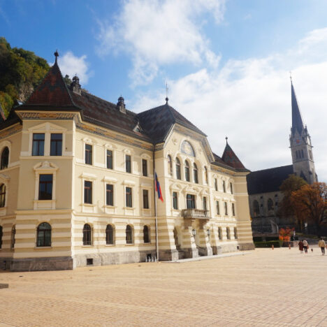 Glacier Express vs Bernina Express: Which Swiss Panoramic Train Is ...